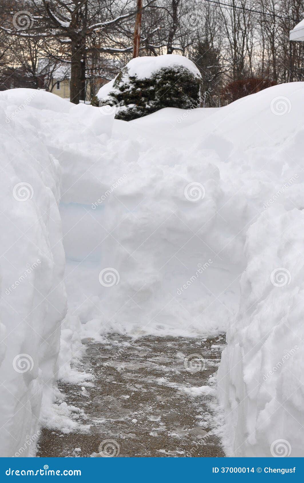 Snow wall stock photo. Image of white, haven, wall, form - 37000014