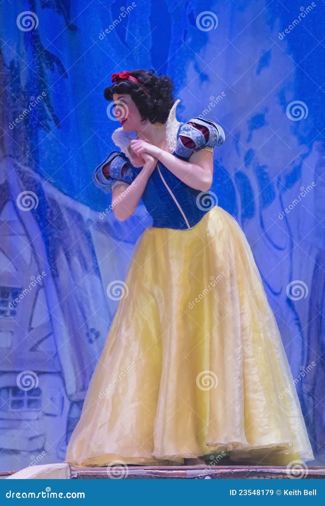 Disney Princesses In Parade Editorial Image | CartoonDealer.com #36801768