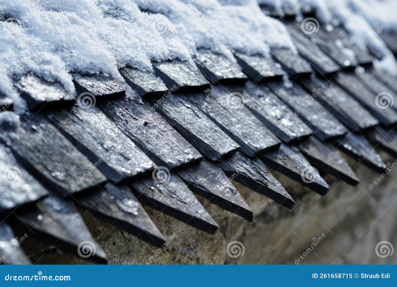 Snow on a wooden rooftop stock image. Image of rooftop - 261658715