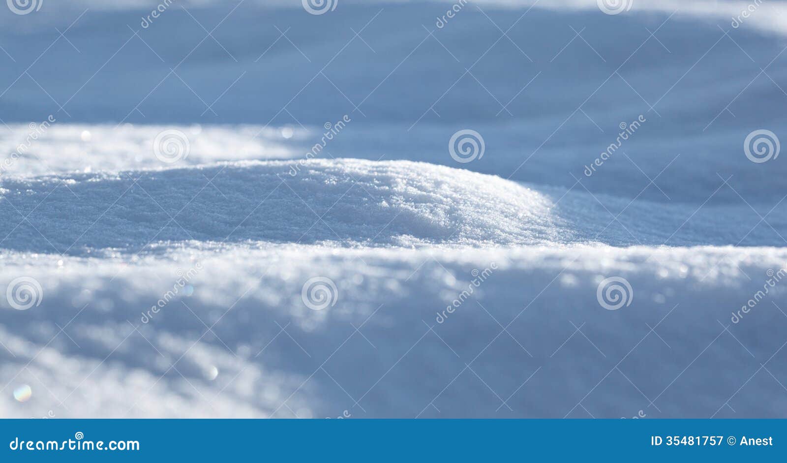 Snowbank stock image. Image of outdoor, snowfield, frost - 35481757