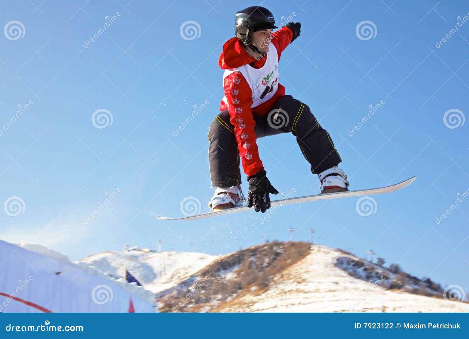 Snowboard man extreme fly editorial photography. Image of extreme - 7923122