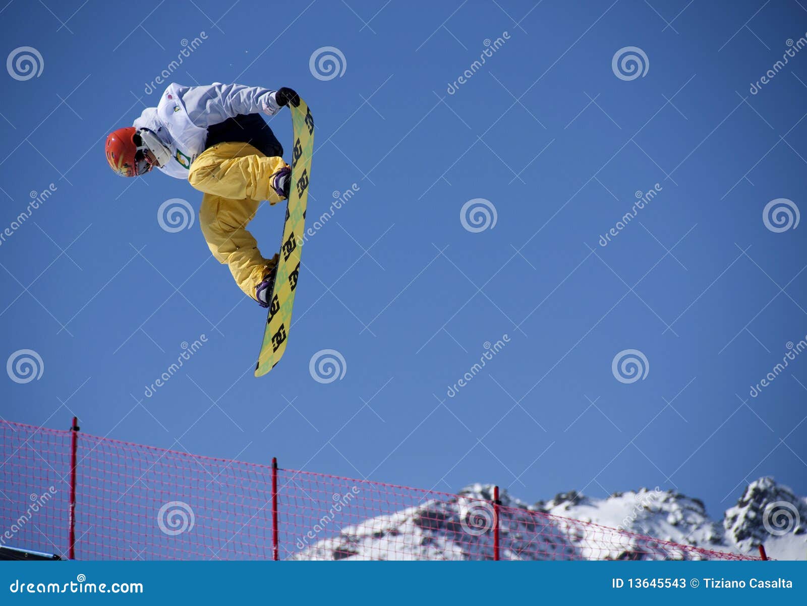 Snowboarder in action editorial stock photo. Image of event - 13645543