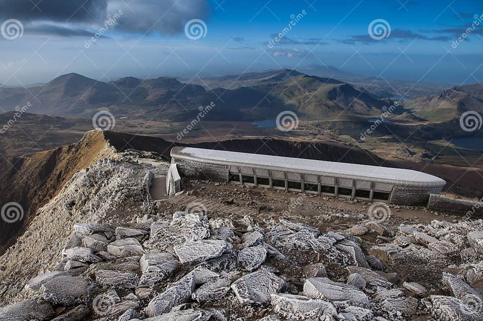 Snowdon Summit cafe stock photo. Image of building, path - 27690484