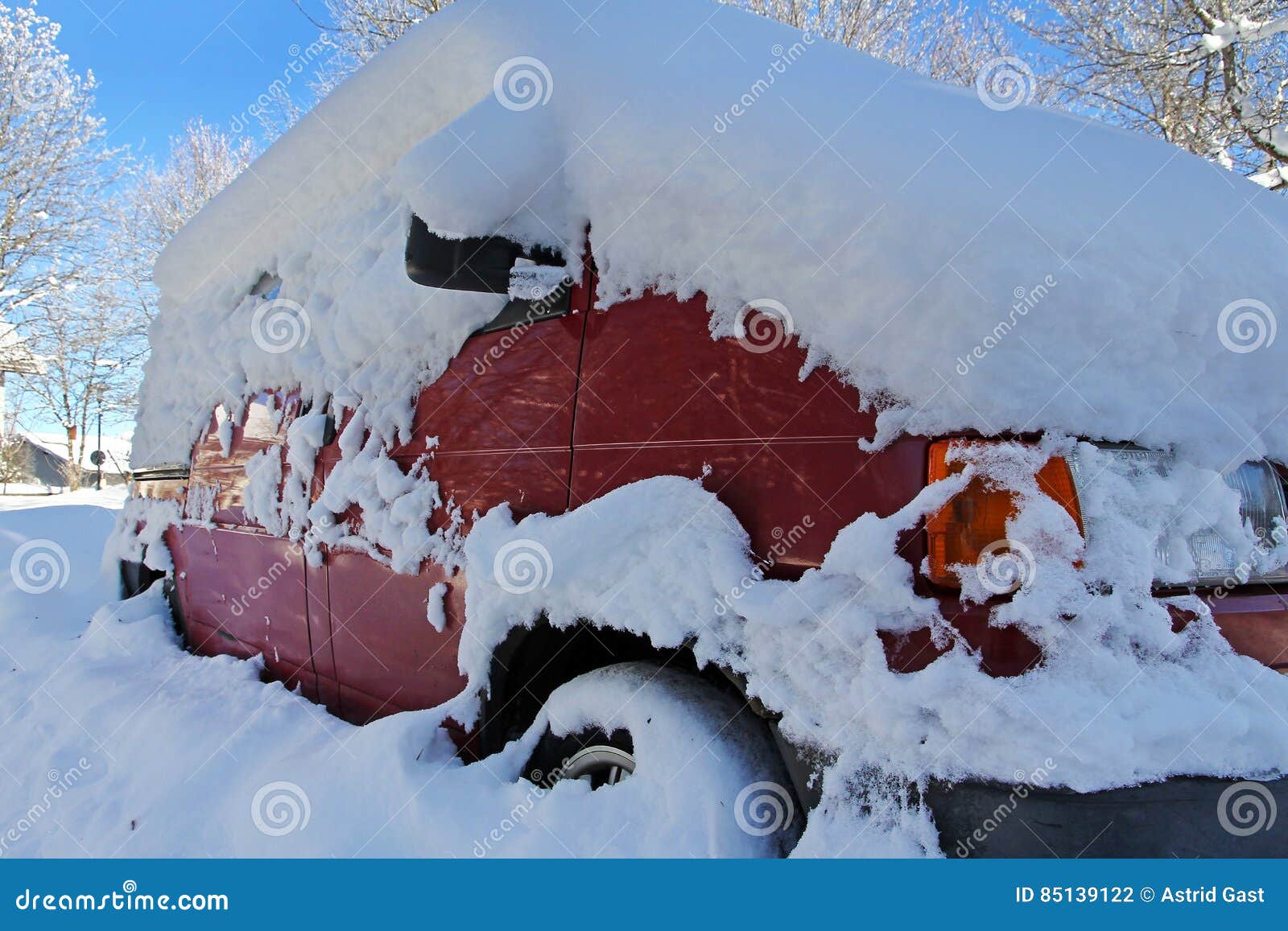 Snowed red car stock photo. Image of roads, operate, dangerously - 85139122