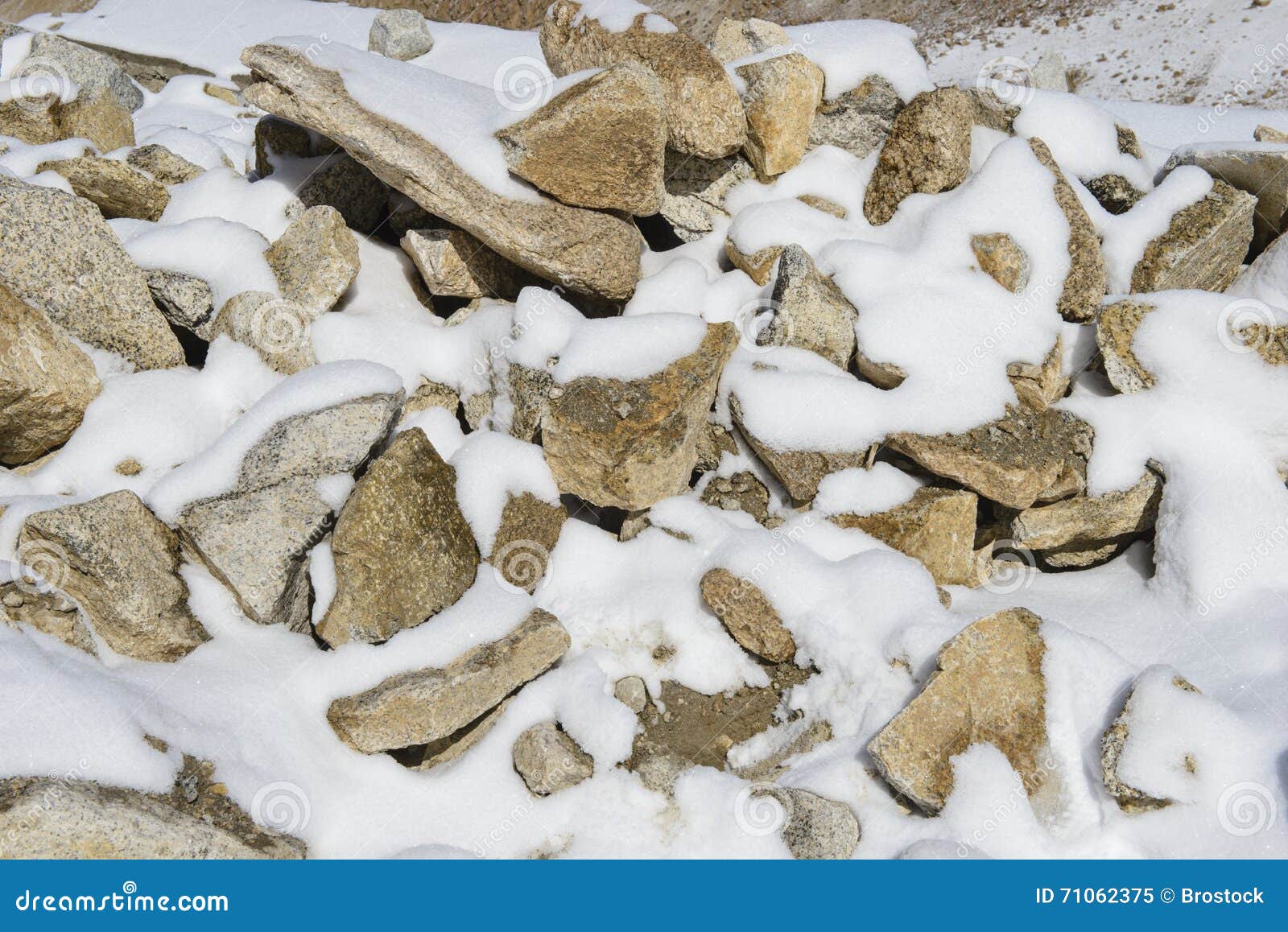 Snowfall on rock stock image. Image of simplicity, snow - 71062375