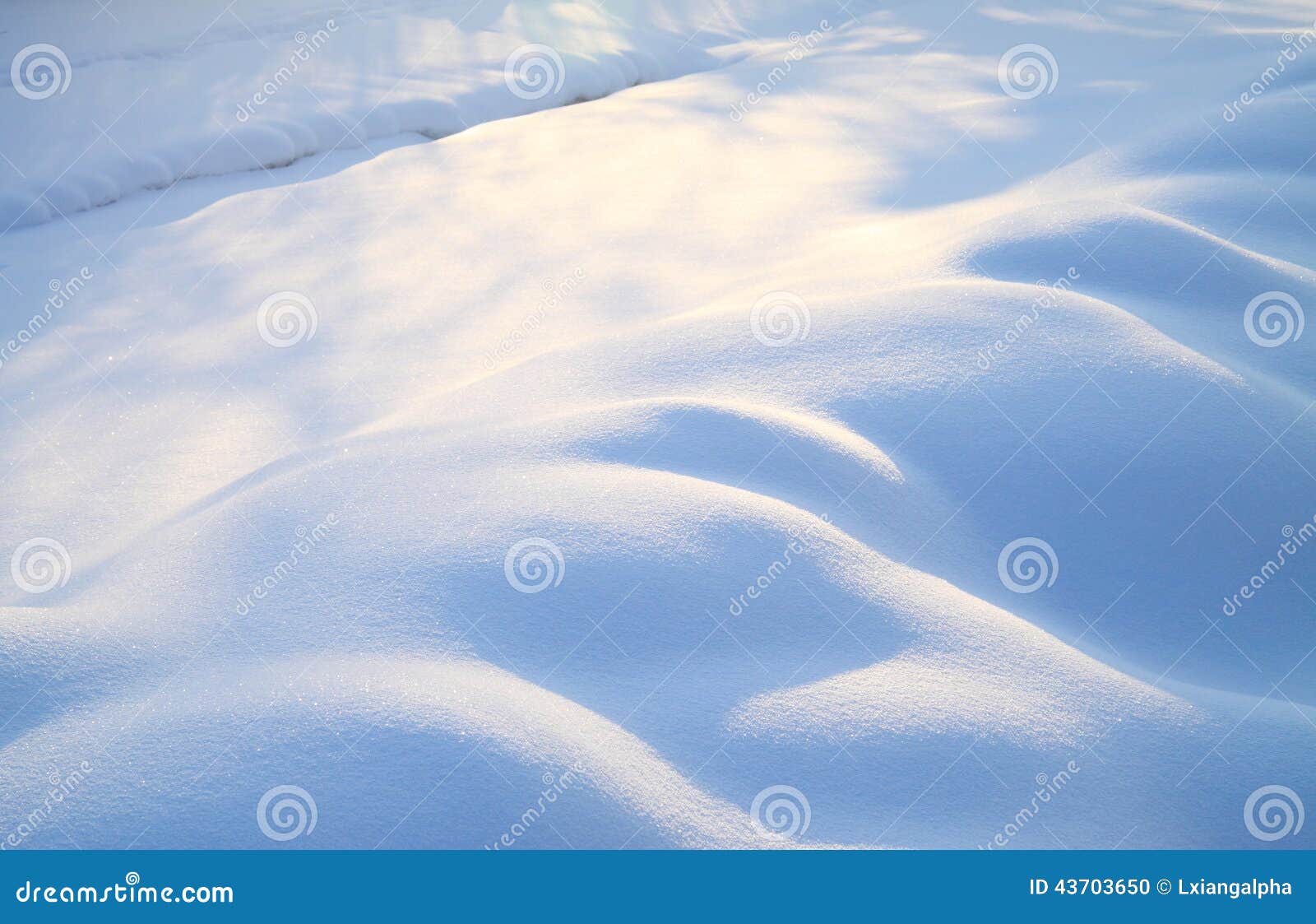 Snowfield arkivfoto. Bild av bygd, jordning, liggande - 43703650