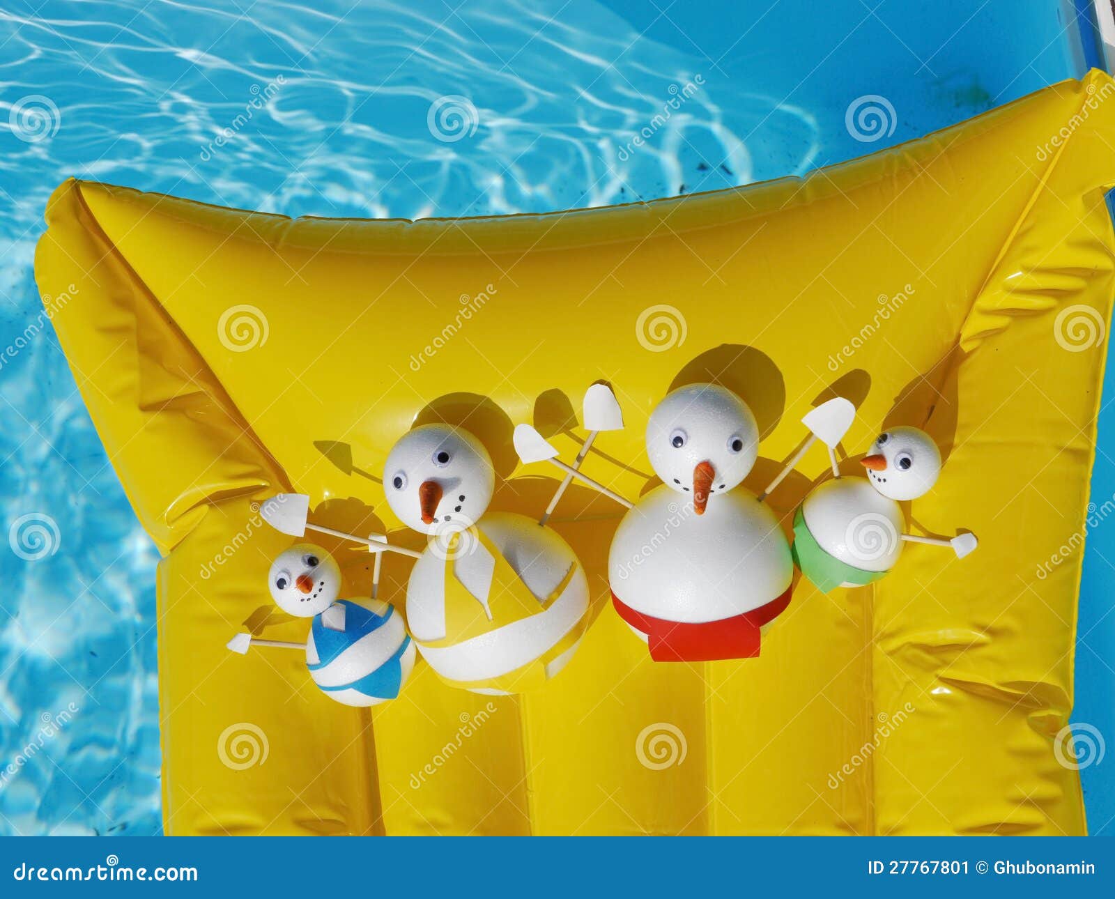 Snowman beach vacation stock image. Image of frosty, happiness - 27767801