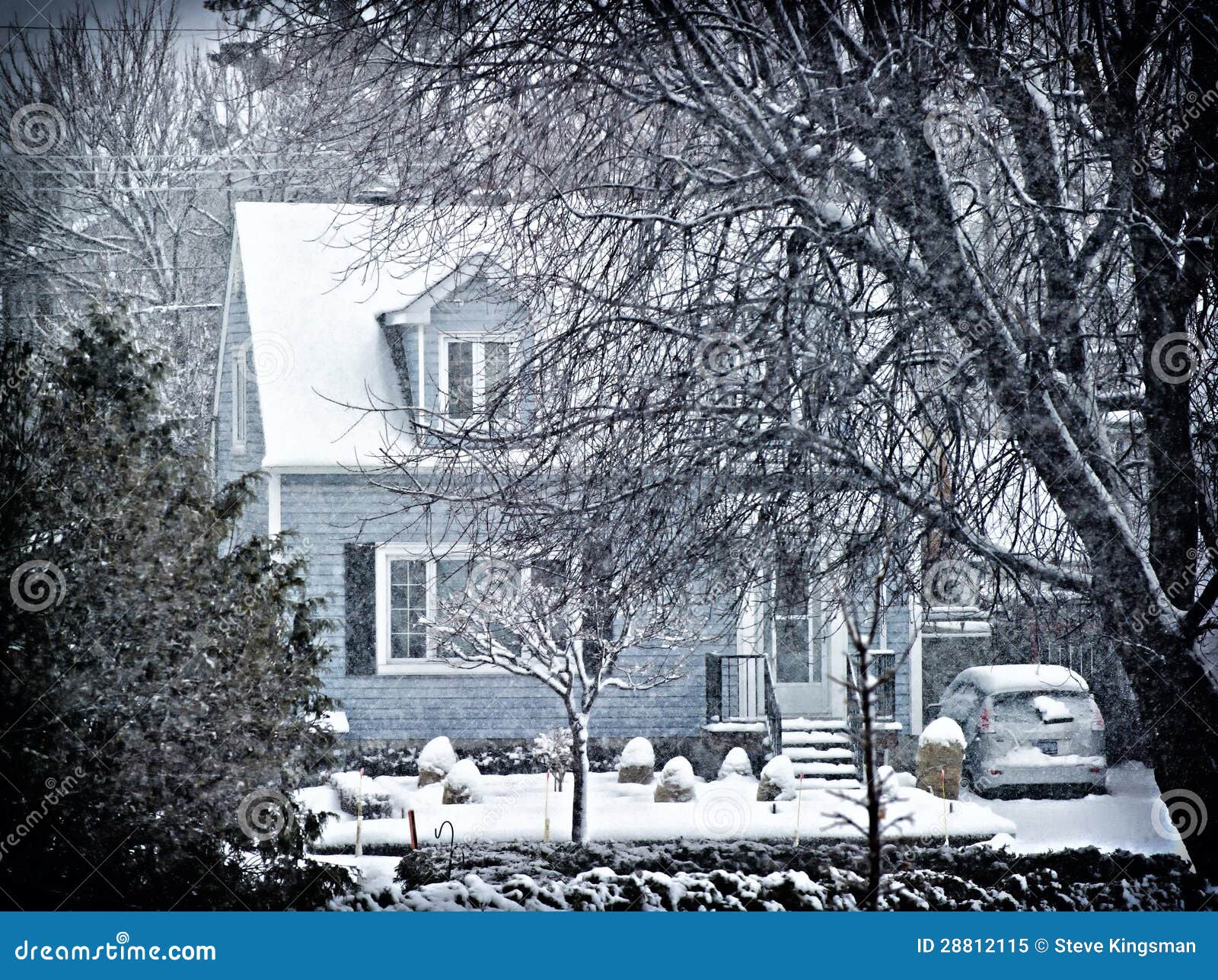 Snowy Cottage stock image. Image of cottage, beautiful - 28812115