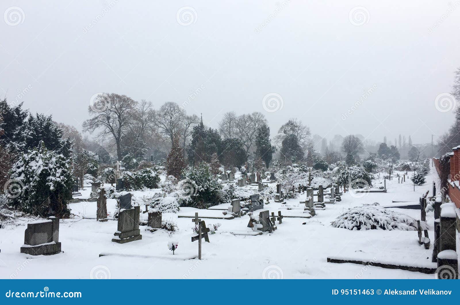 Snowy graveyard stock image. Image of holy, graveyard - 95151463