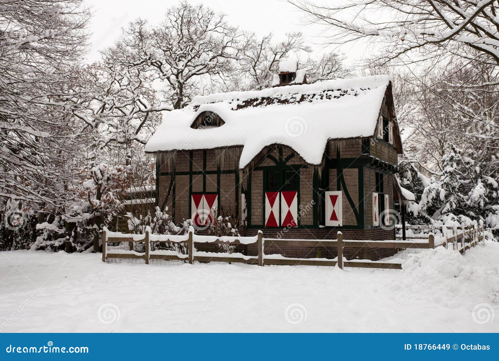 Snowy house stock image. Image of house, clingendael - 18766449
