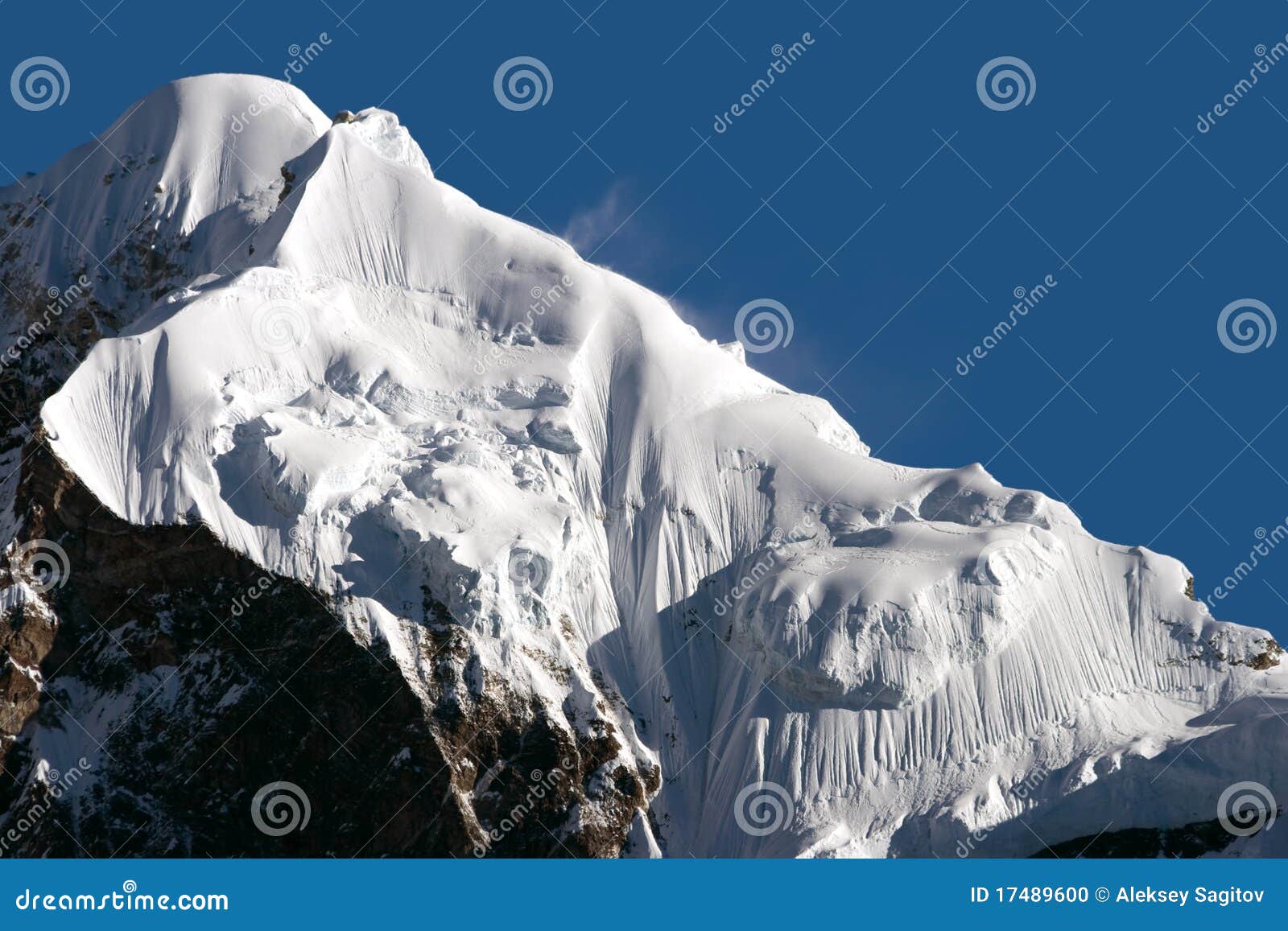 Snowy mountains of Tibet stock photo. Image of rock, scenery - 17489600