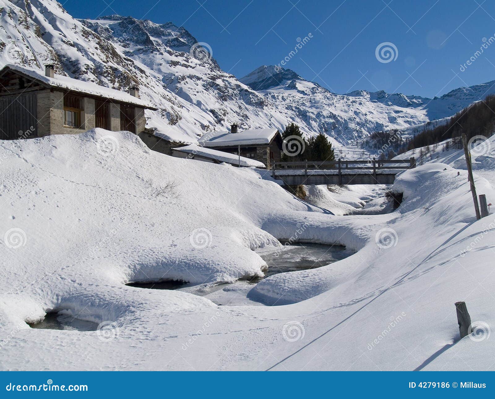 Snowy Swiss Alps Town stock photo. Image of snow, snowy - 4279186