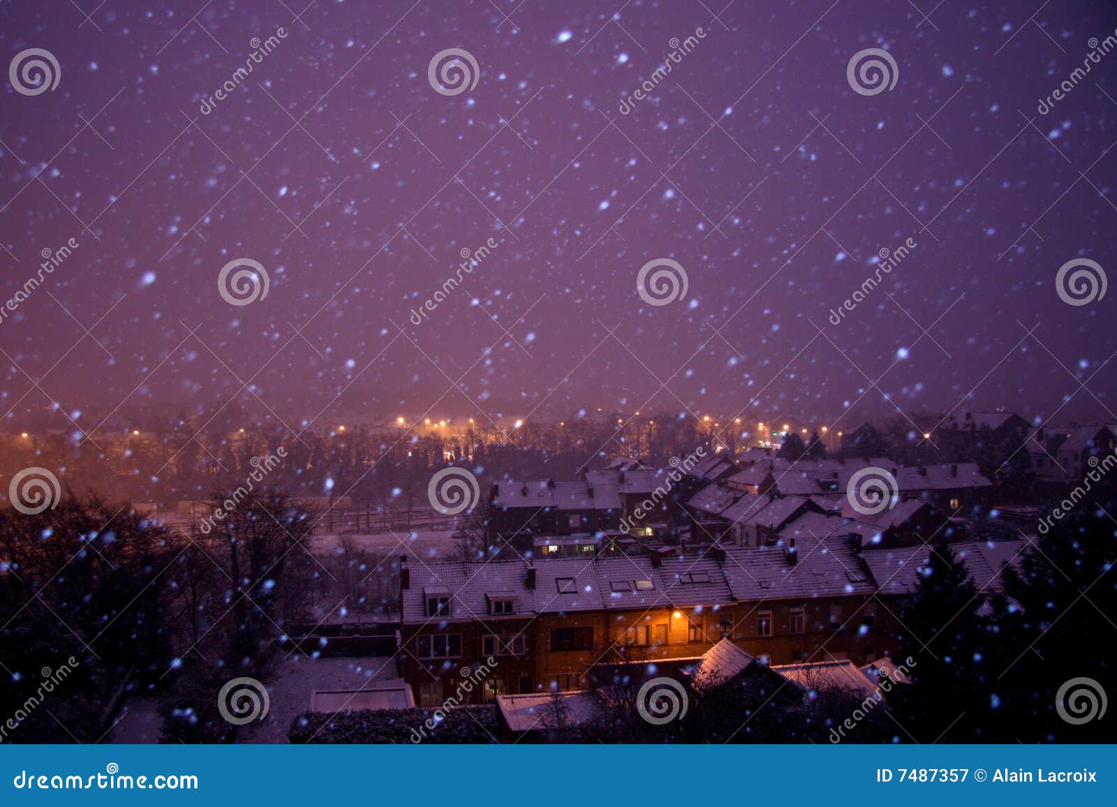 Snowy winter night stock image. Image of freeze, gentle - 7487357