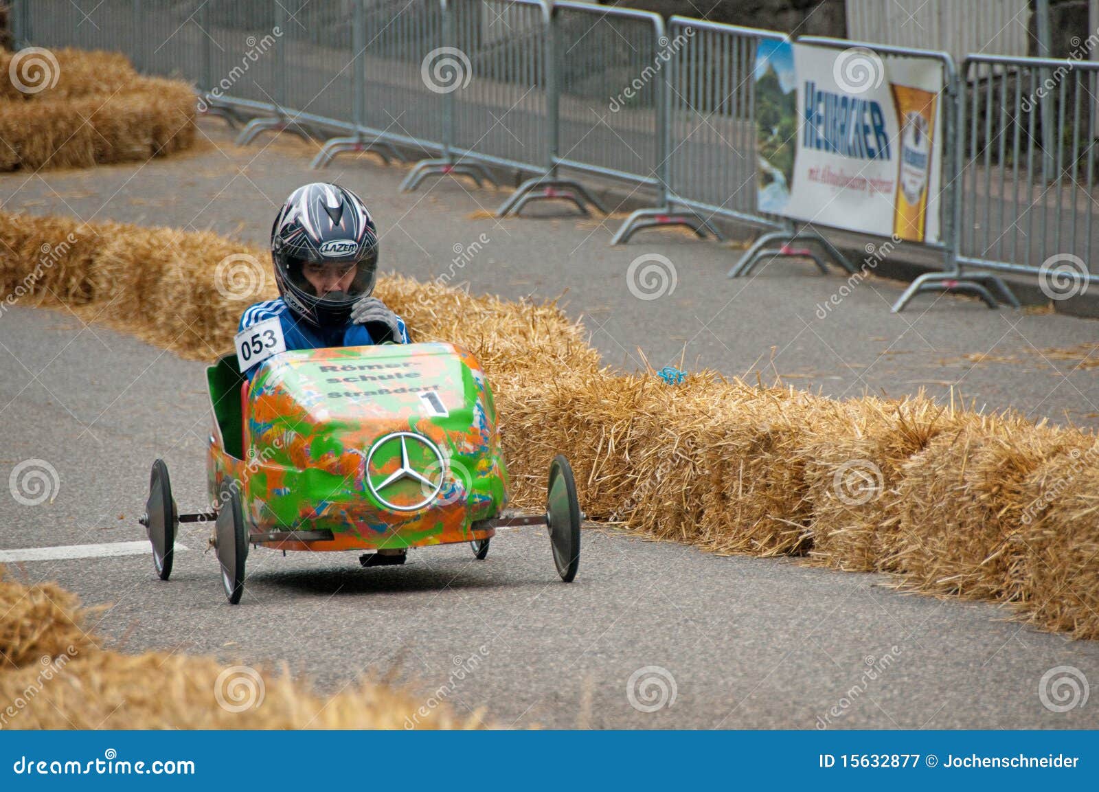Soap box derby editorial photography. Image of children - 15632877