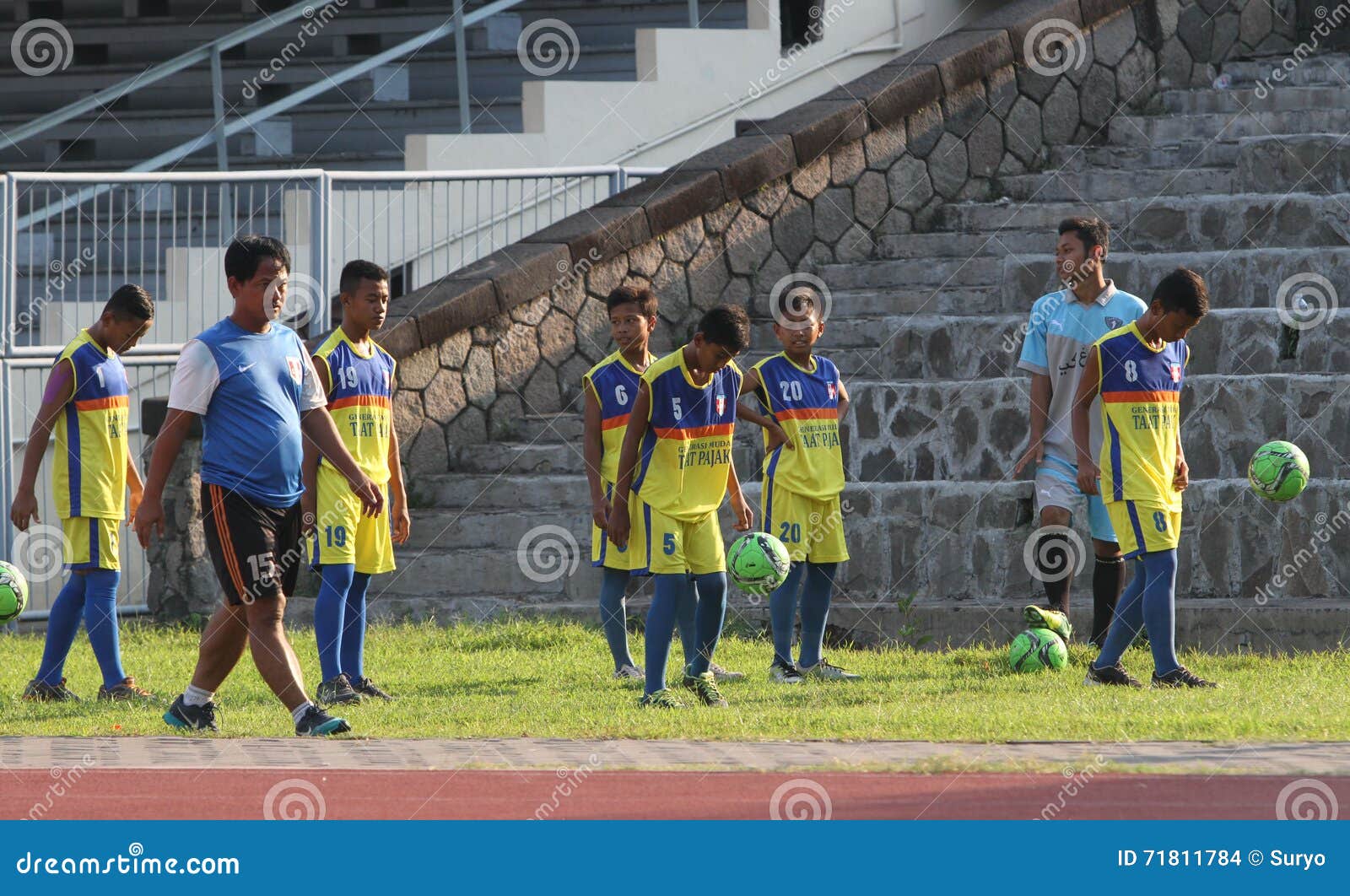 Soccer editorial stock image. Image of arena, solo, central - 71811784