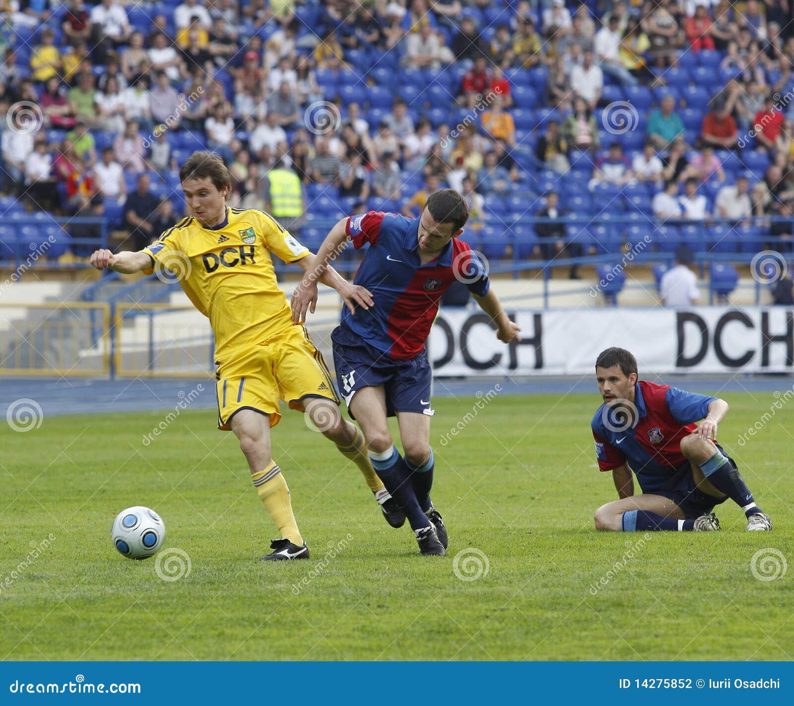 Soccer match editorial photography. Image of kharkiv - 14275852