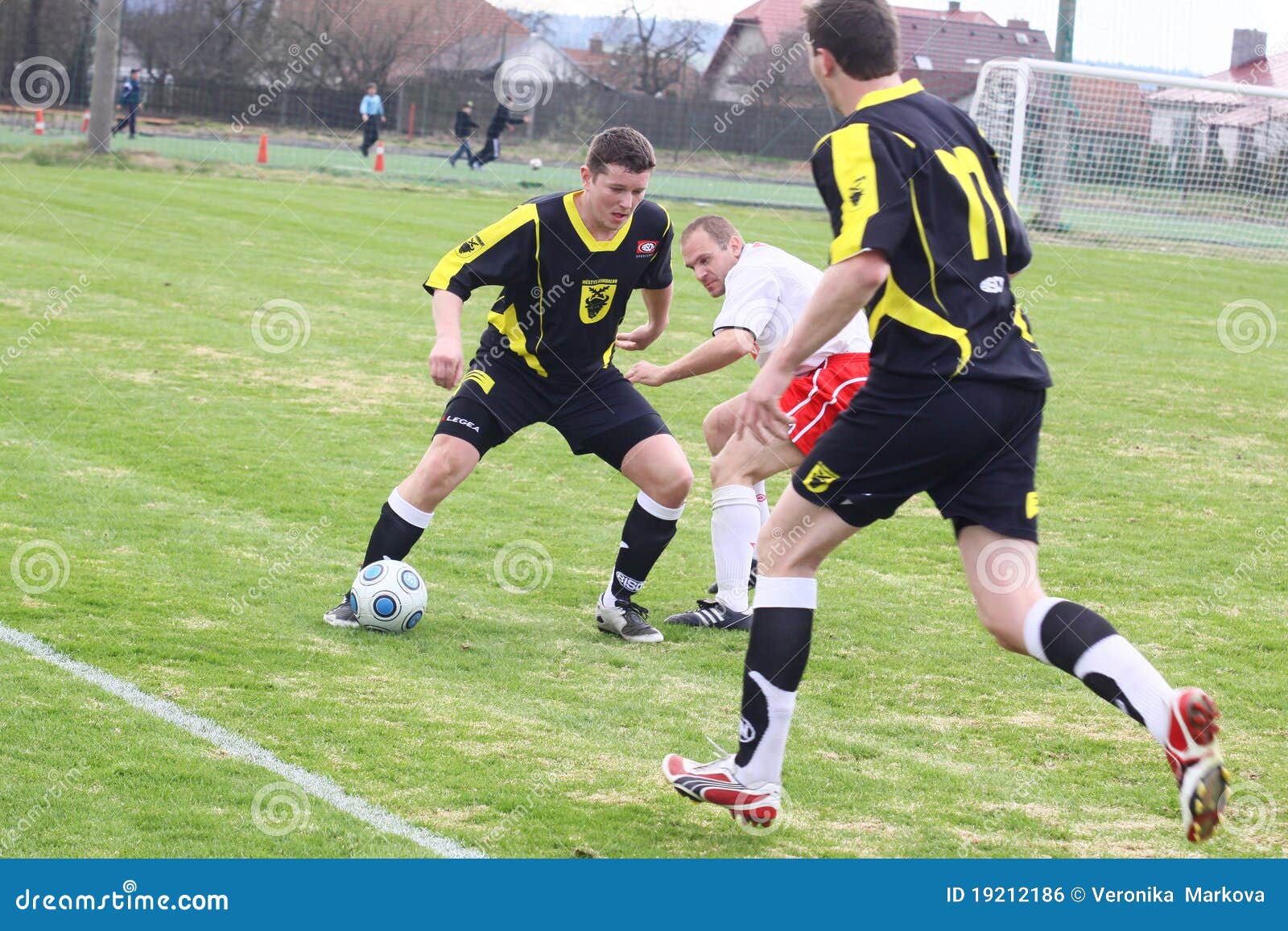 Soccer match editorial photo. Image of play, sport, grass - 19212186