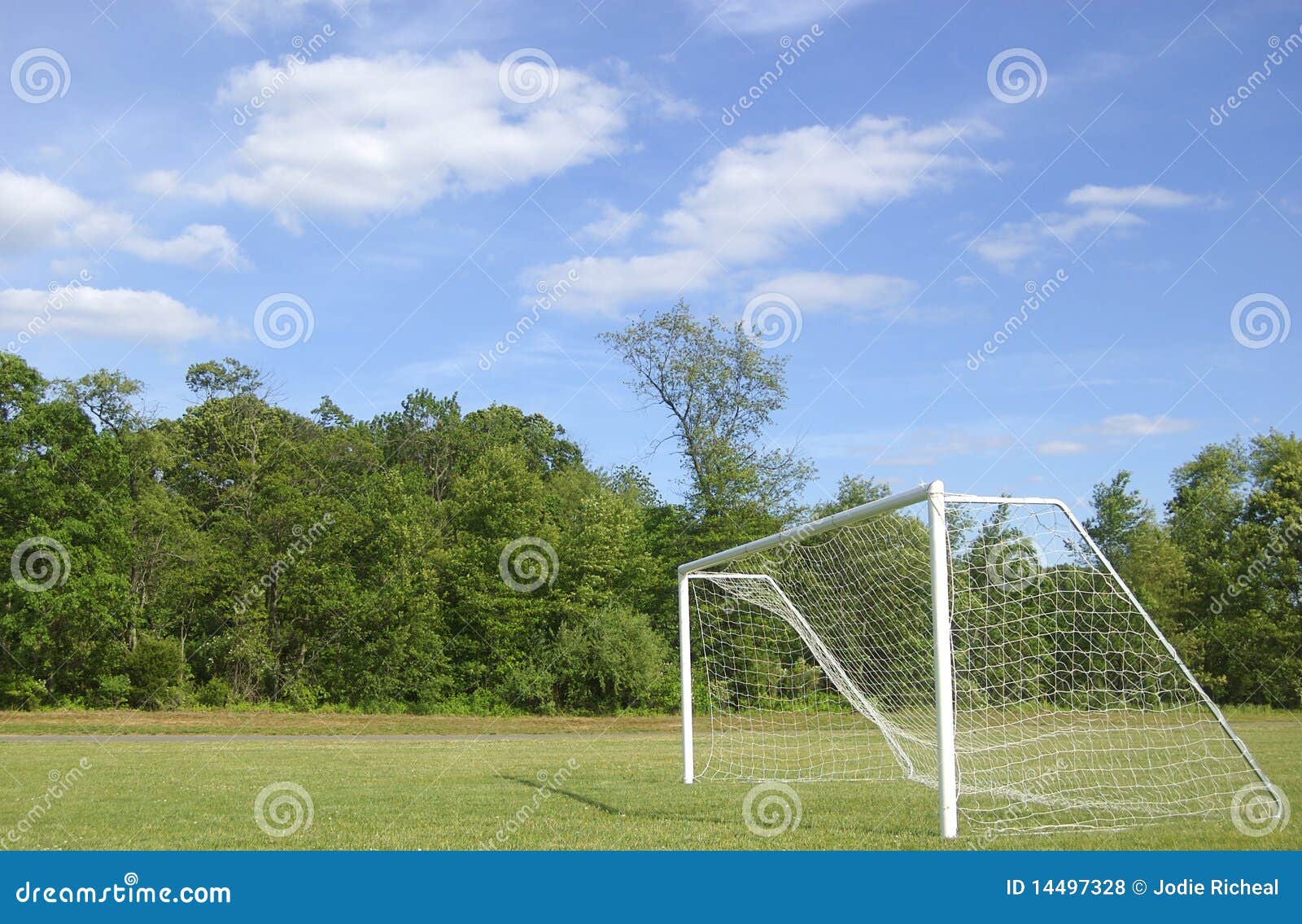 Empty Soccer Net Stock Images - Download 1,883 Royalty Free Photos