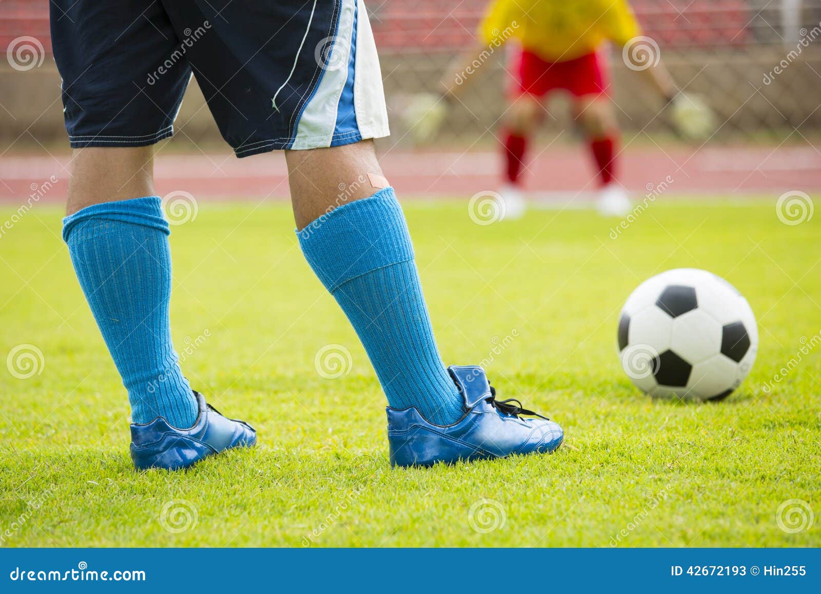Soccer Player Preparing Free Kick Stock Image - Image of soccer ...