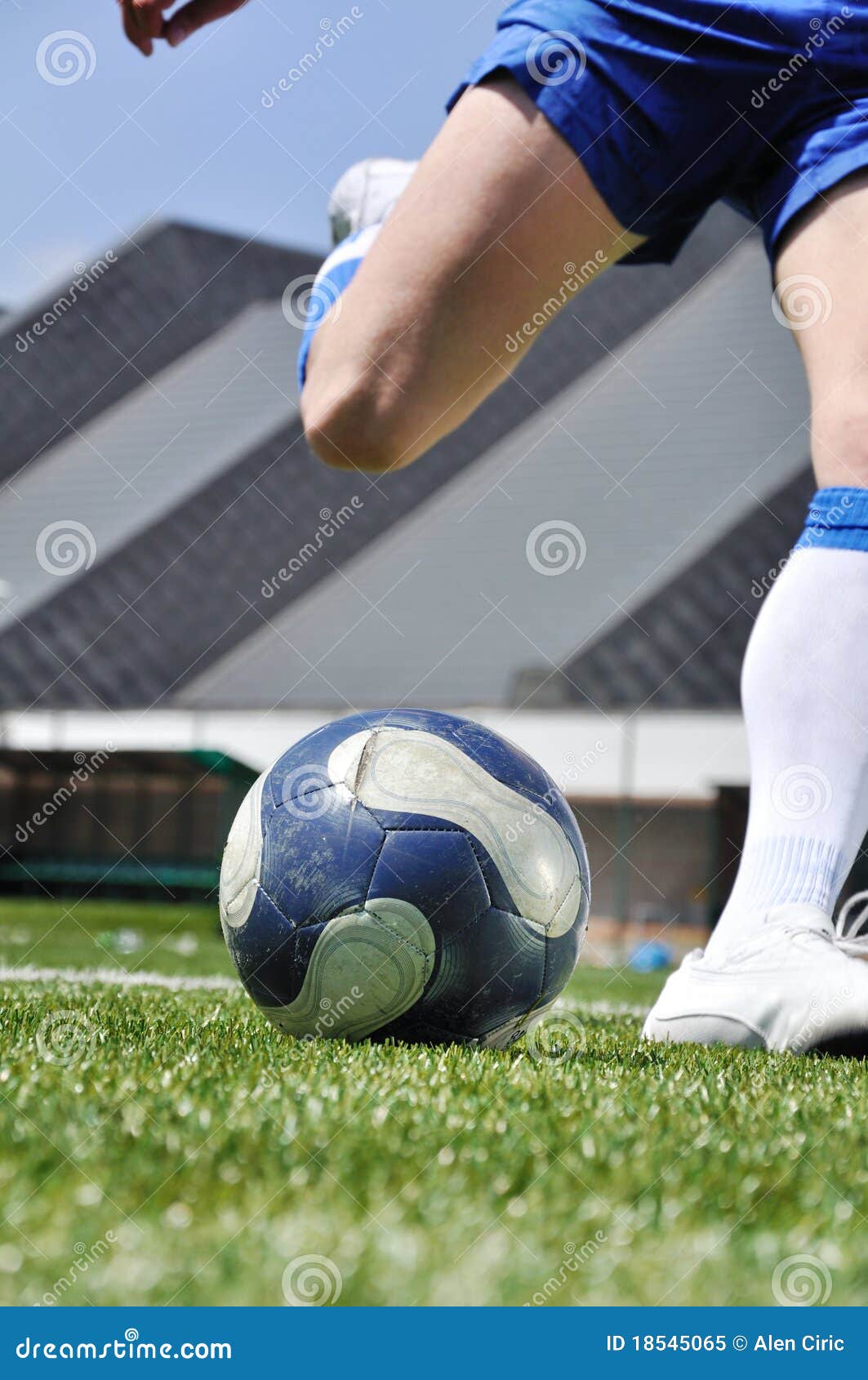 Soccer Player Shooting Ball Stock Image - Image of sport, game: 18545065