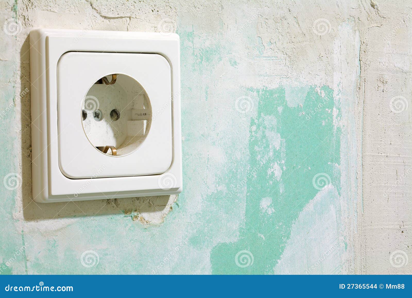 Socket eléctrico foto de archivo. Imagen de fondo, electricidad - 27365544