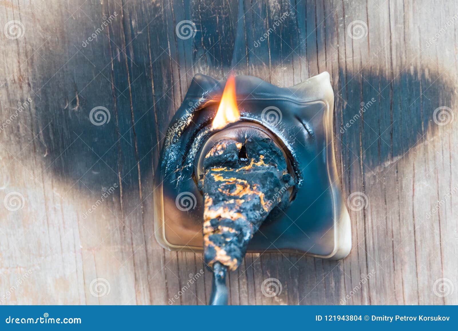 Fire, Wire in Fire and Smoke Stock Photo - Image of burn, home: 121943804