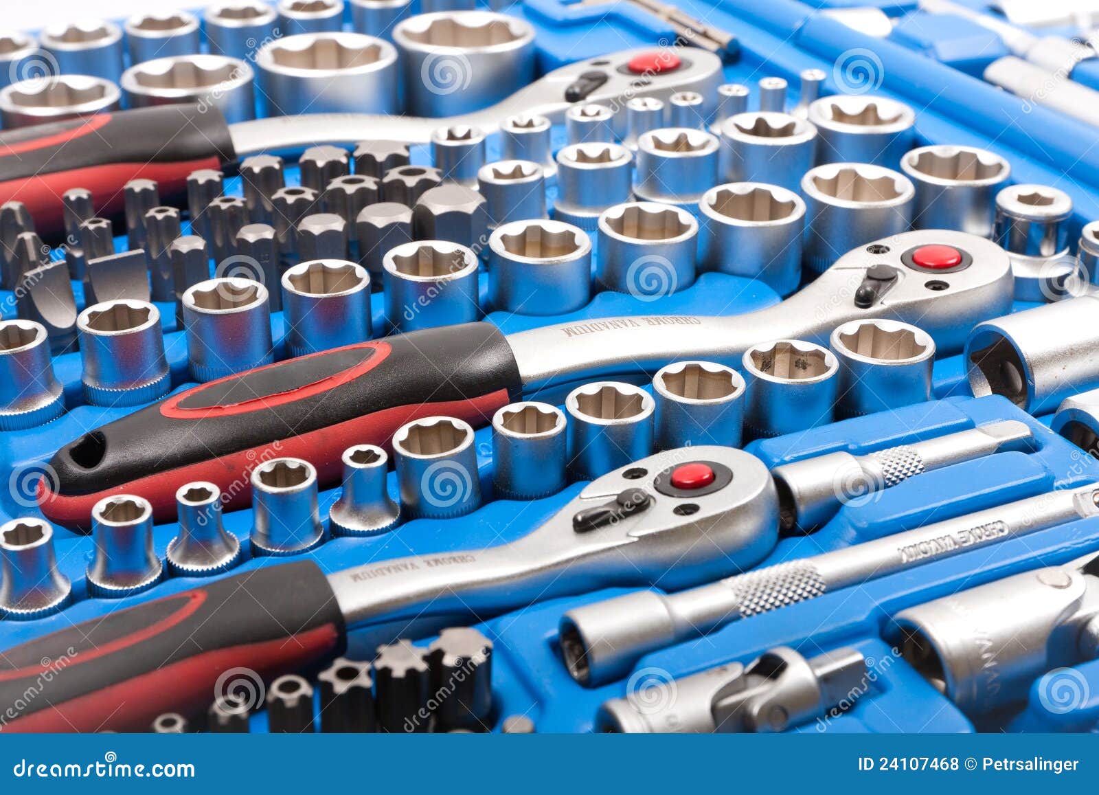 Socket Wrench Toolbox Stock Photo | CartoonDealer.com #24107520