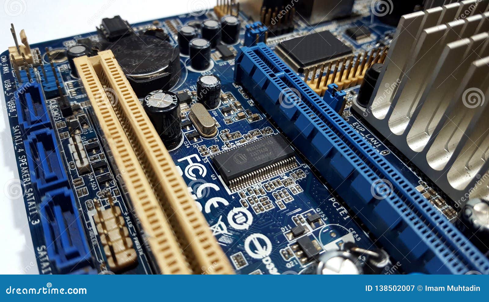 Sockets on Old Computer Motherboards Editorial Photography - Image of ...