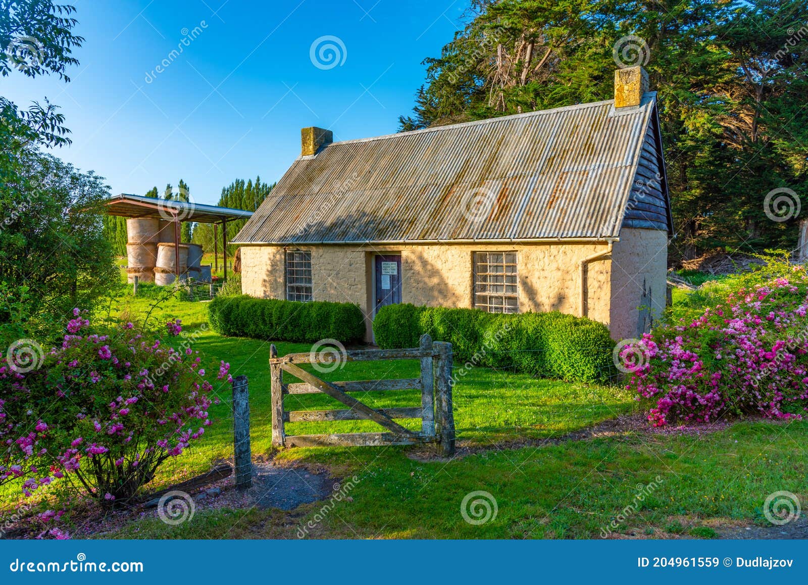 Sod Cottage in New Zealand stock image. Image of shop - 204961559