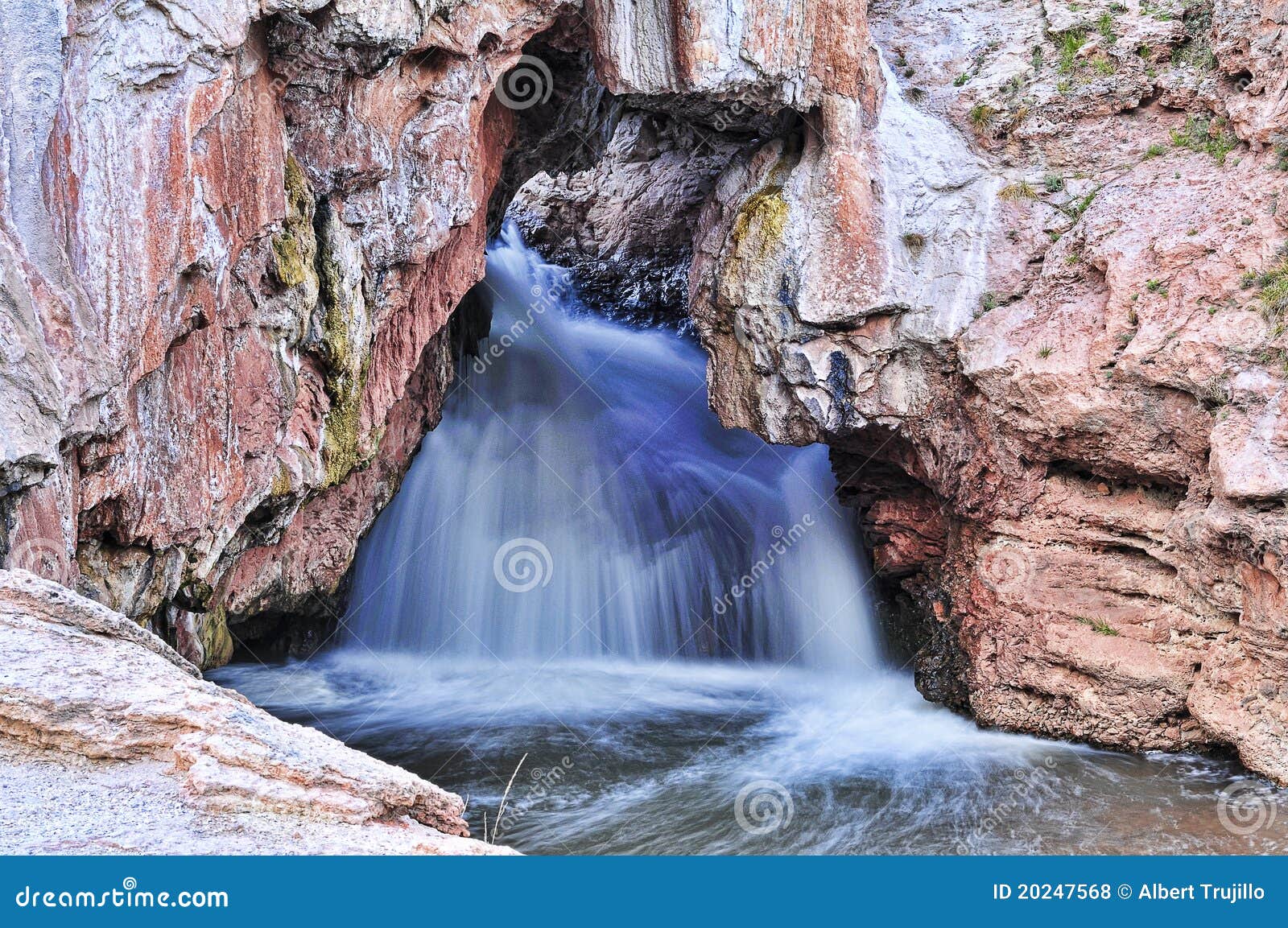 Soda_Dam_Falls stock photo. Image of stream, water, limestone - 20247568
