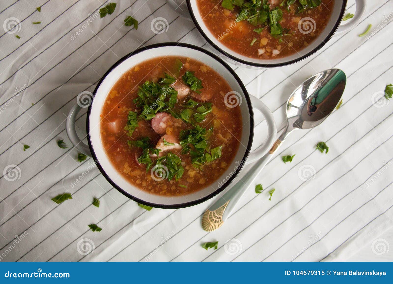 Soep stock afbeelding. Image of ideaal, warm, vers, idee - 104679315