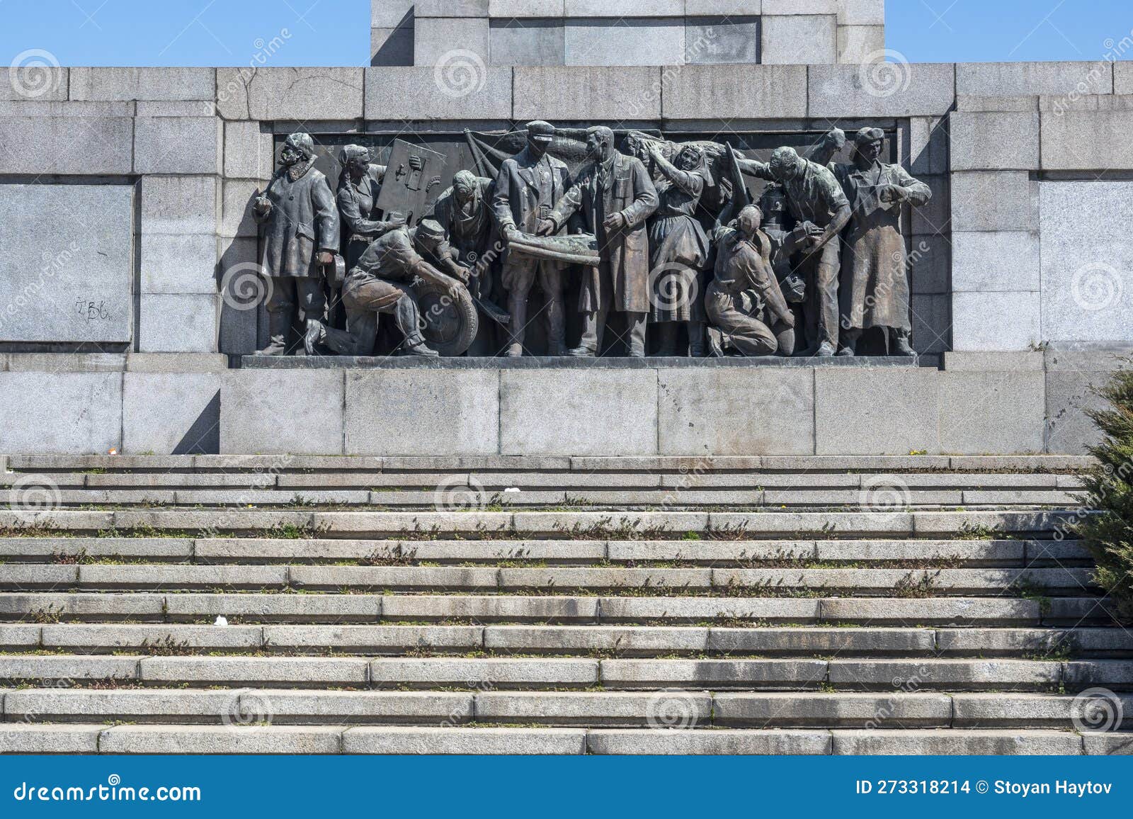 Monument of the Soviet Army in Sofia, Bulgaria Editorial Stock Image ...