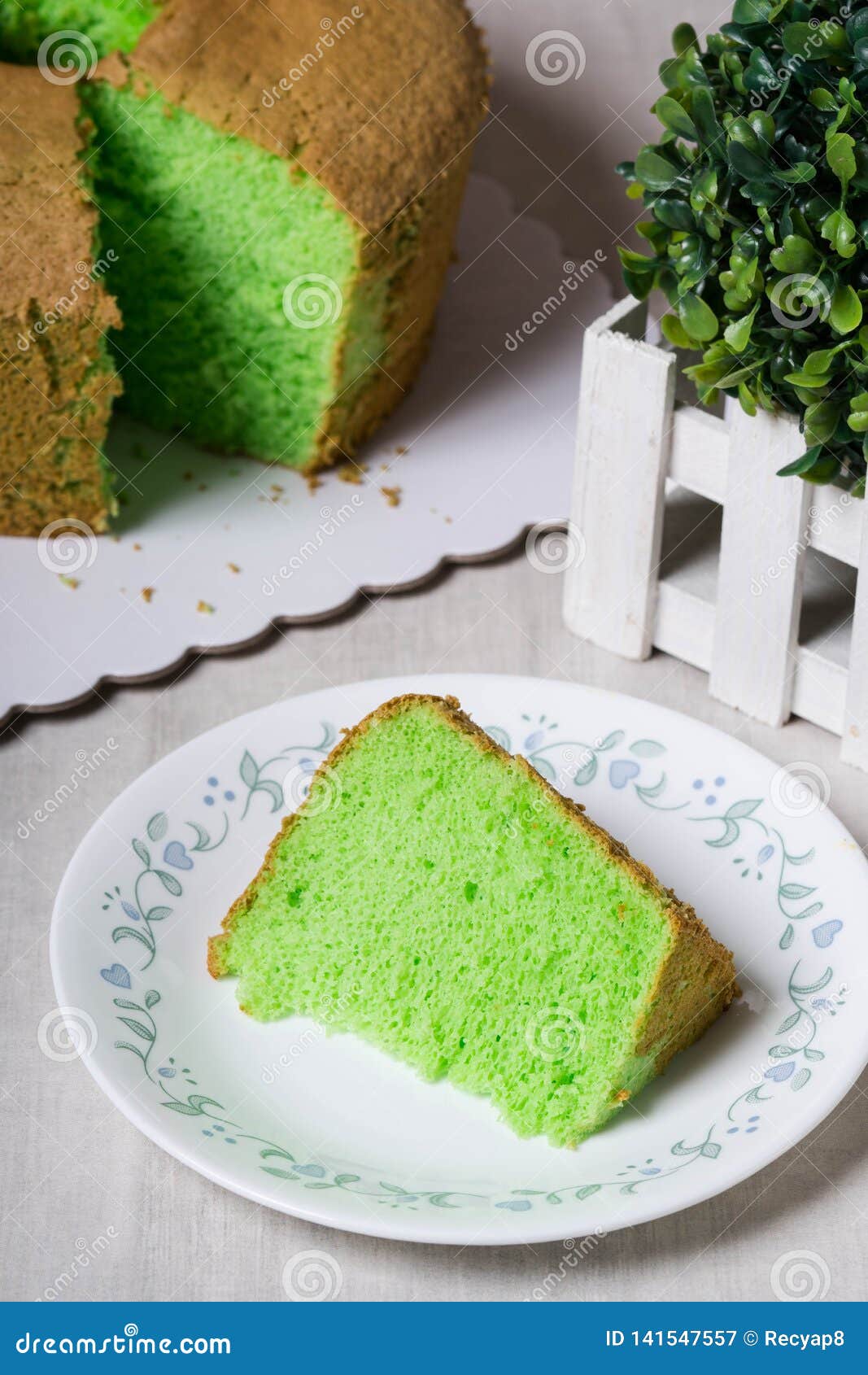 Buko pandan chiffon cake stock image. Image of decoration - 141547557