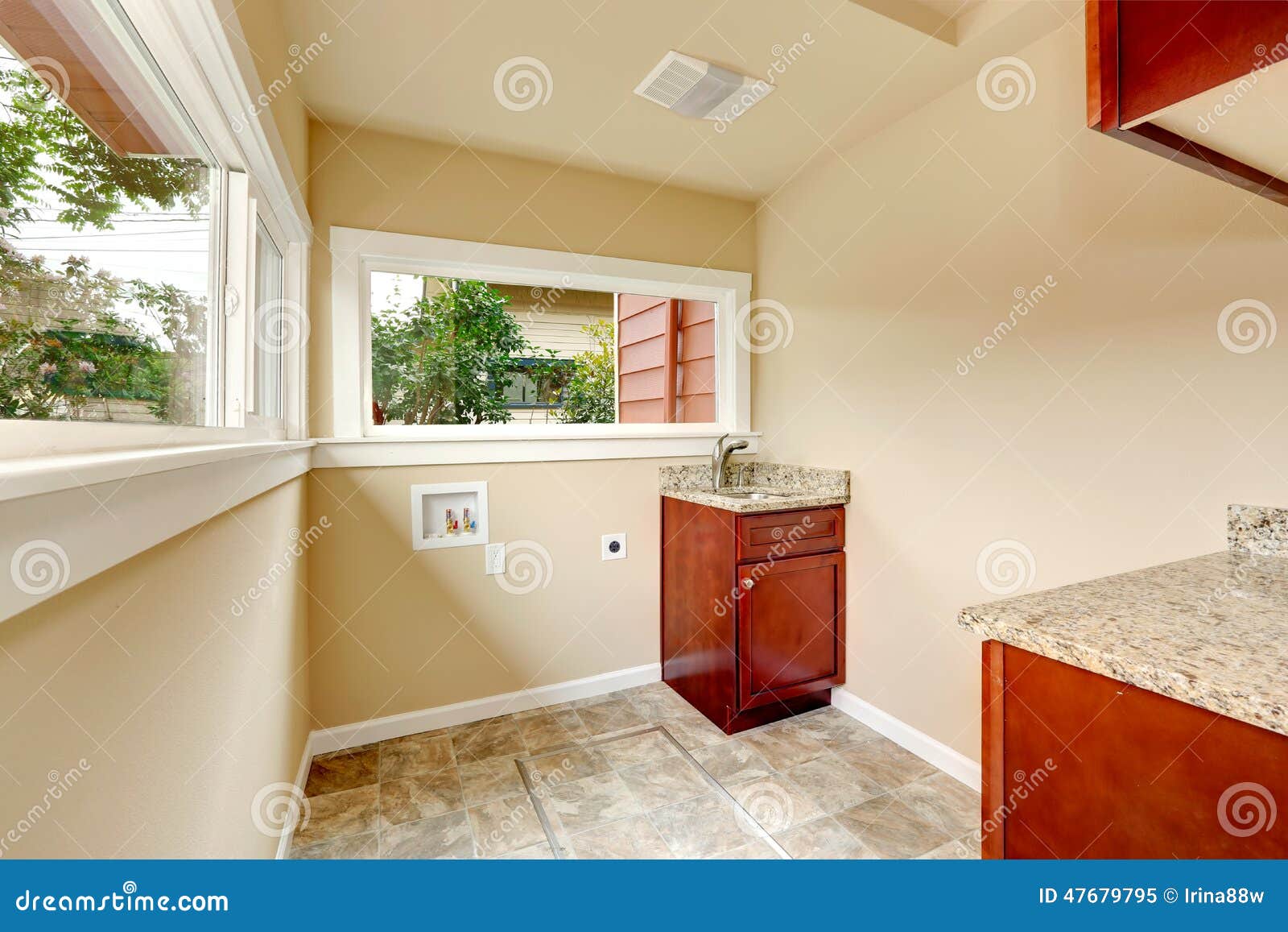 Soft Tones Empty Laundry Room Stock Image - Image of simple, room: 47679795