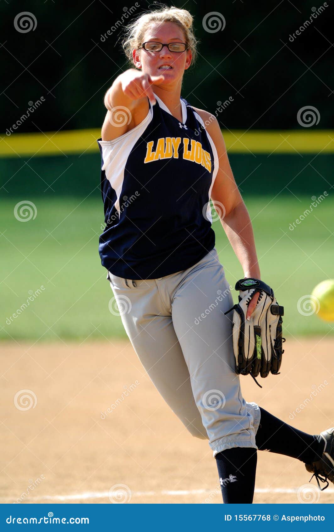Softball pitcher editorial stock photo. Image of game - 15567768