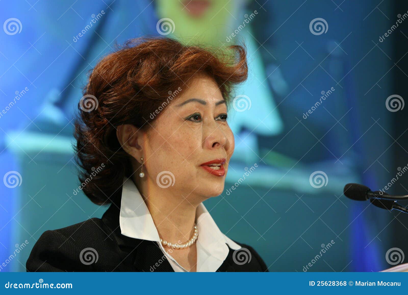 Han Jung Stock Photos - Free & Royalty-Free Stock Photos from Dreamstime