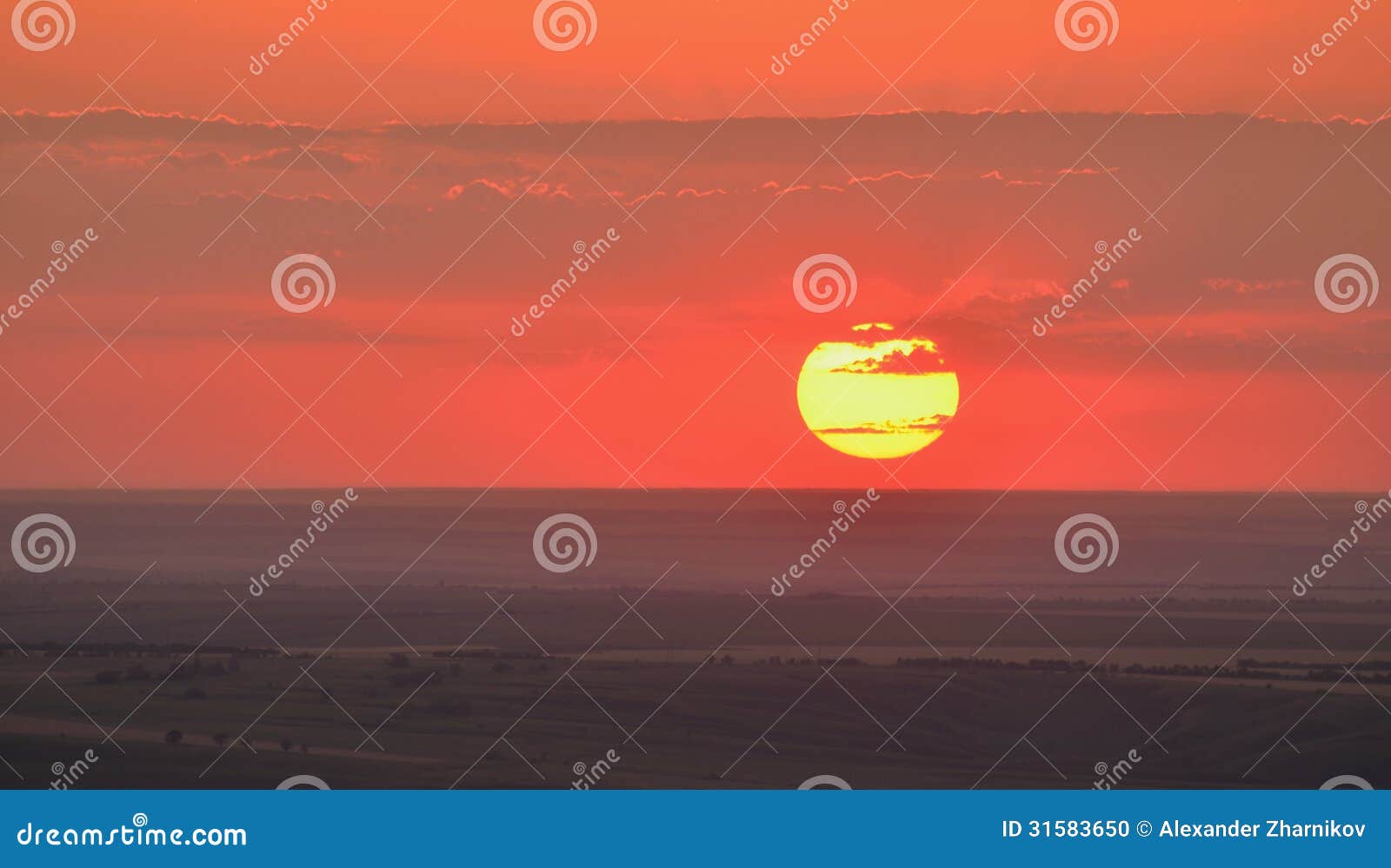 Sol arkivfoto. Bild av kaukasien, natur, lutning, lantligt - 31583650