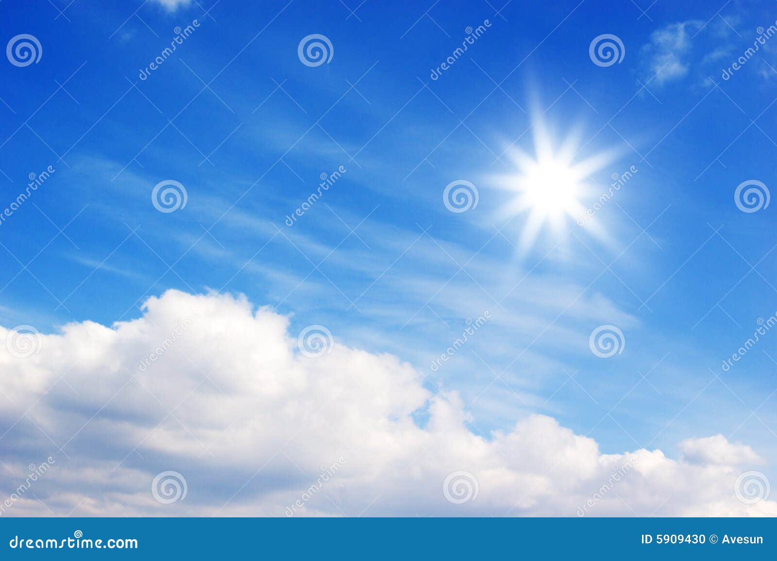 Sol y nubes brillantes foto de archivo. Imagen de rayo - 5909430