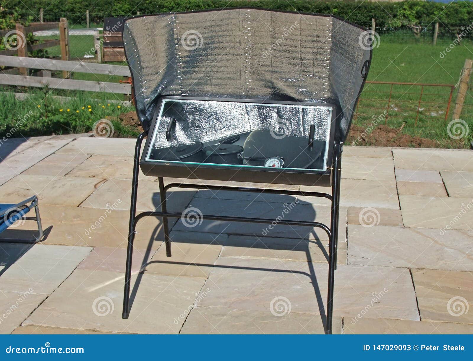 Solar Cooking in a Converted Bbq Solar Oven Solar Cooking Converted ...