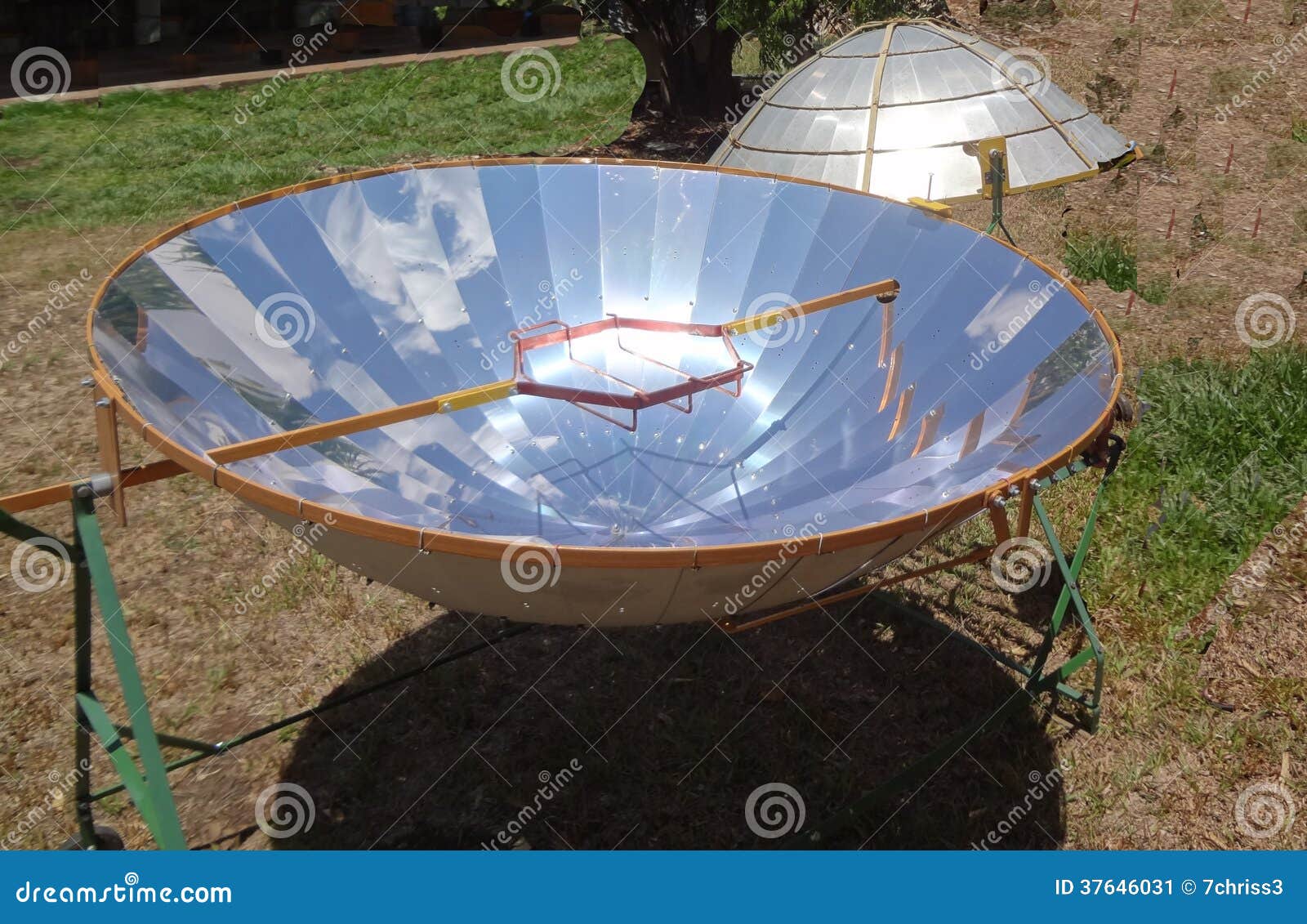 Solar cooking tool stock image. Image of summer, landscape - 37646031