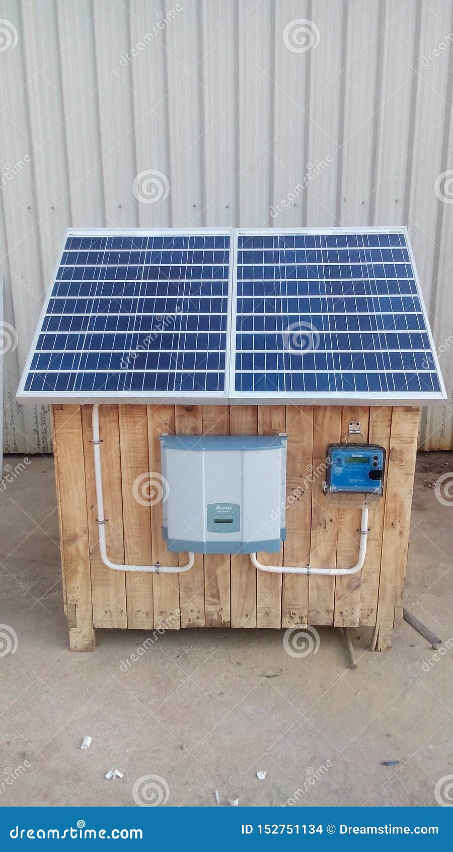 Solar on Grid System Demonstration with Poly Crystalline Module Stock ...