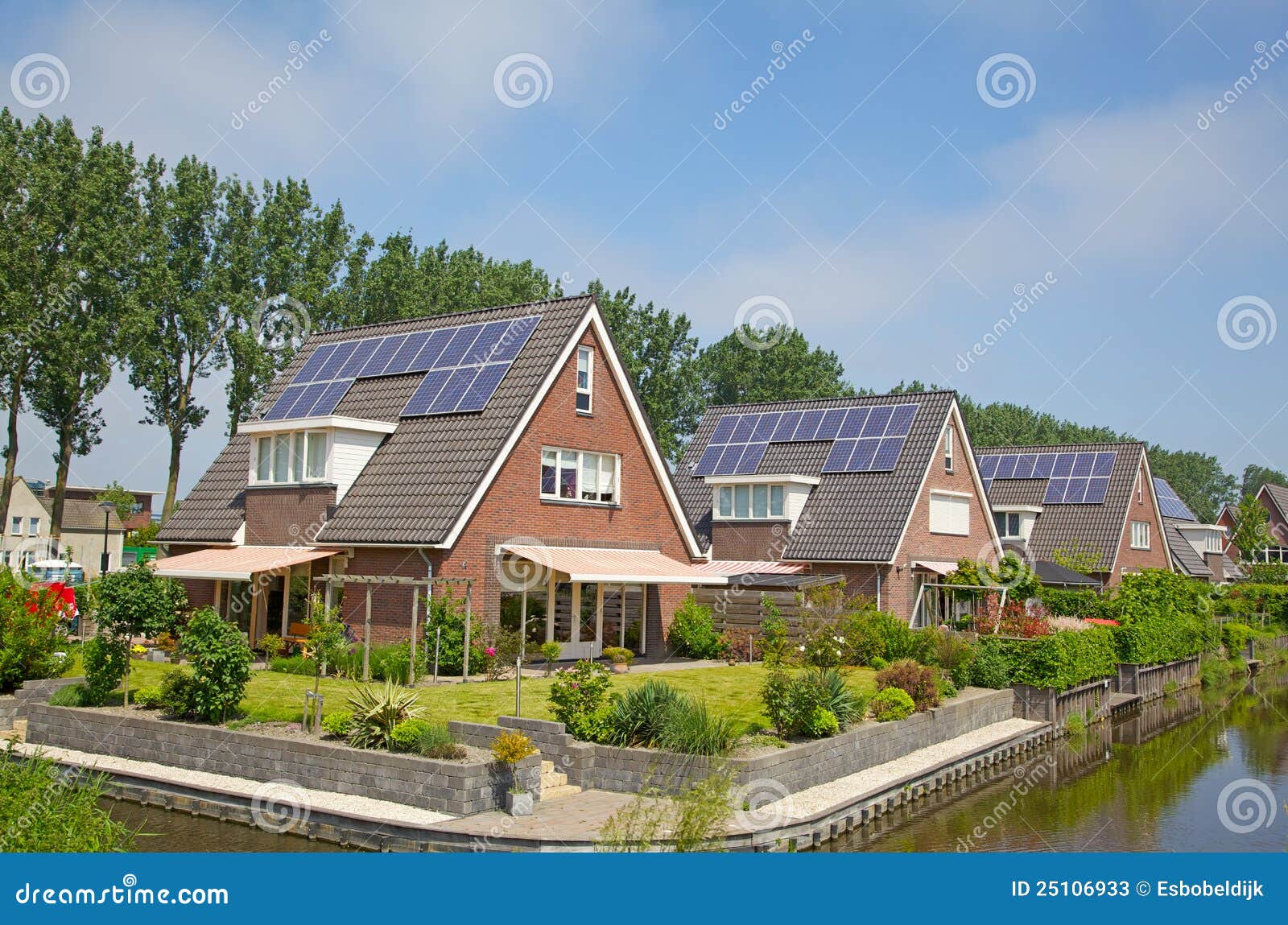 Solar House stock image. Image of electricity, ecological - 25106933