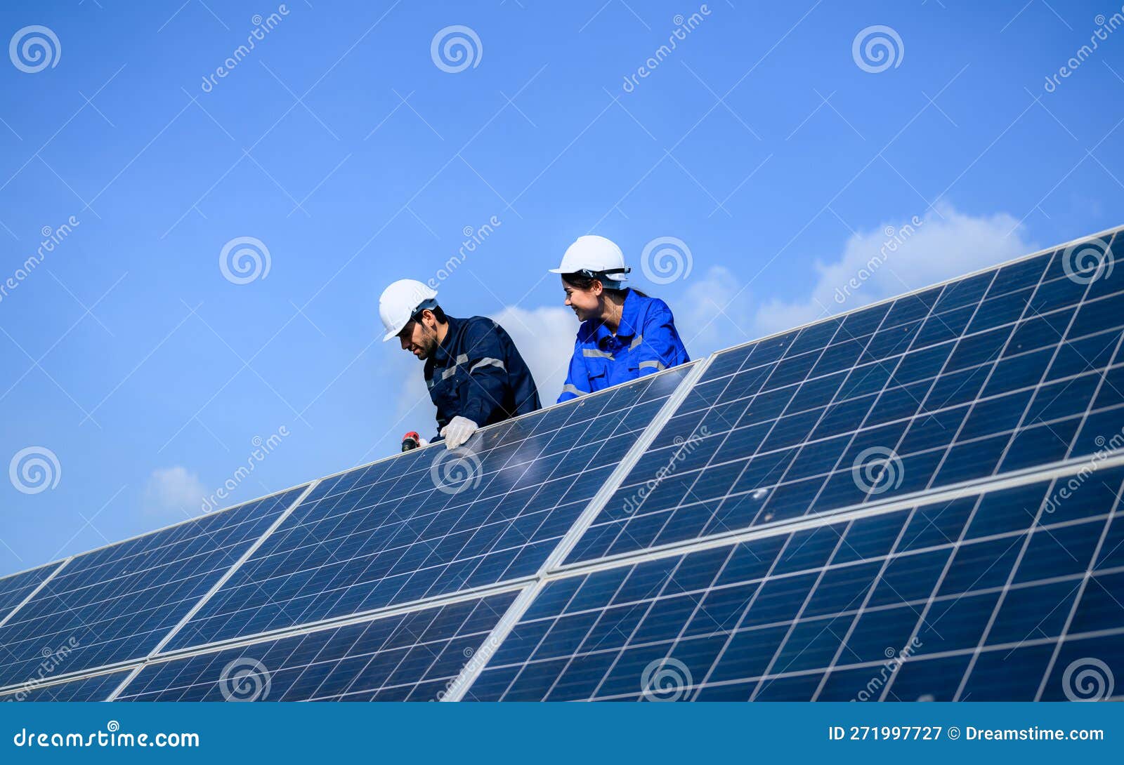 Solar Panel Station, Engineer Installing Solar Panel at Solar Energy ...