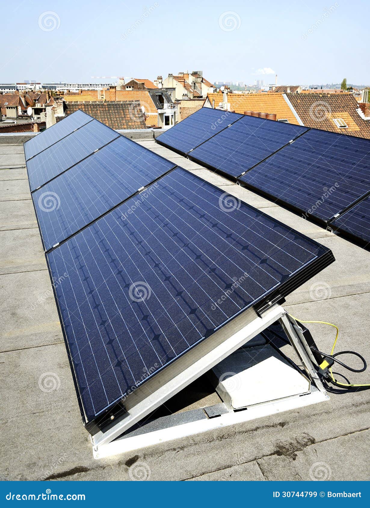 Solar Panels on a Building stock image. Image of horizontal - 30744799