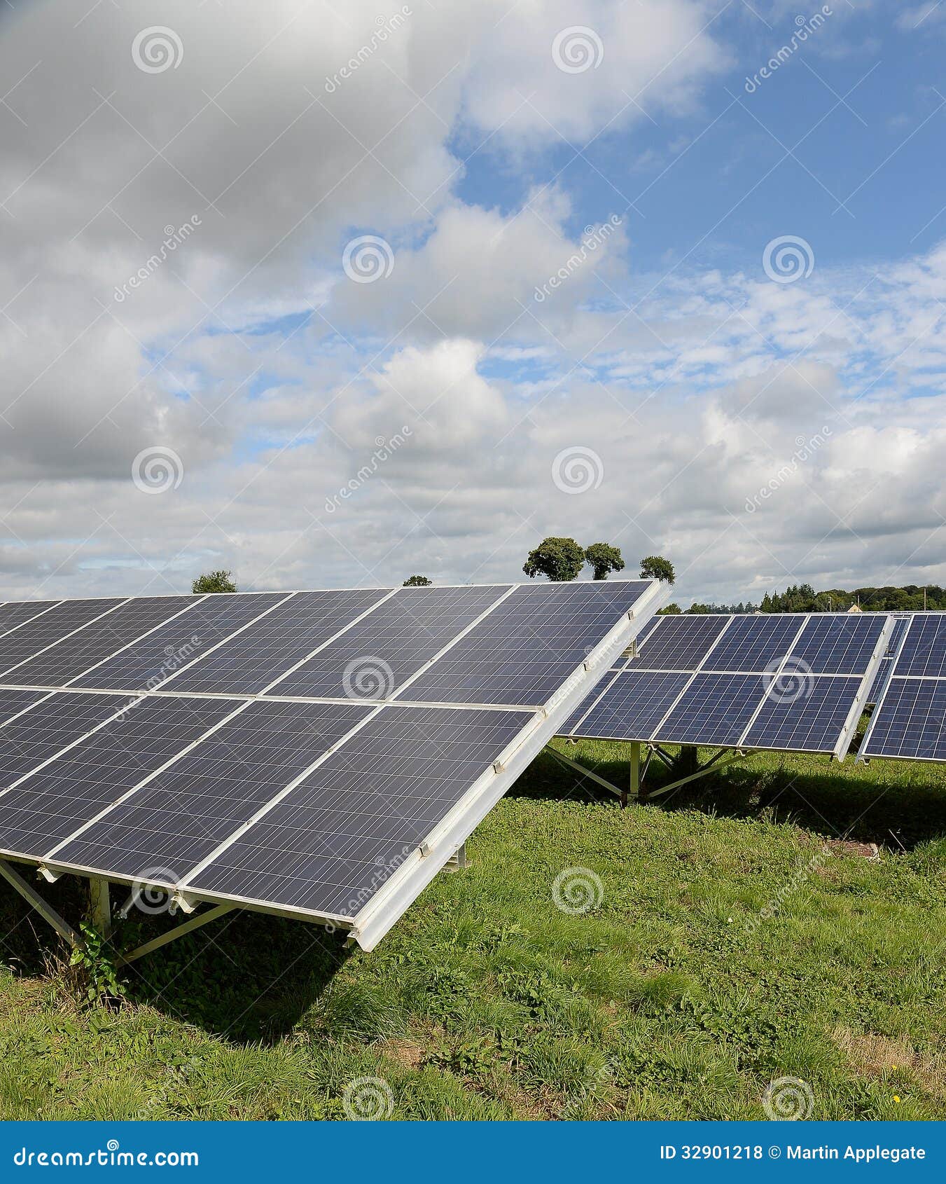 Solar Panels in field stock photo. Image of array, scenery - 32901218