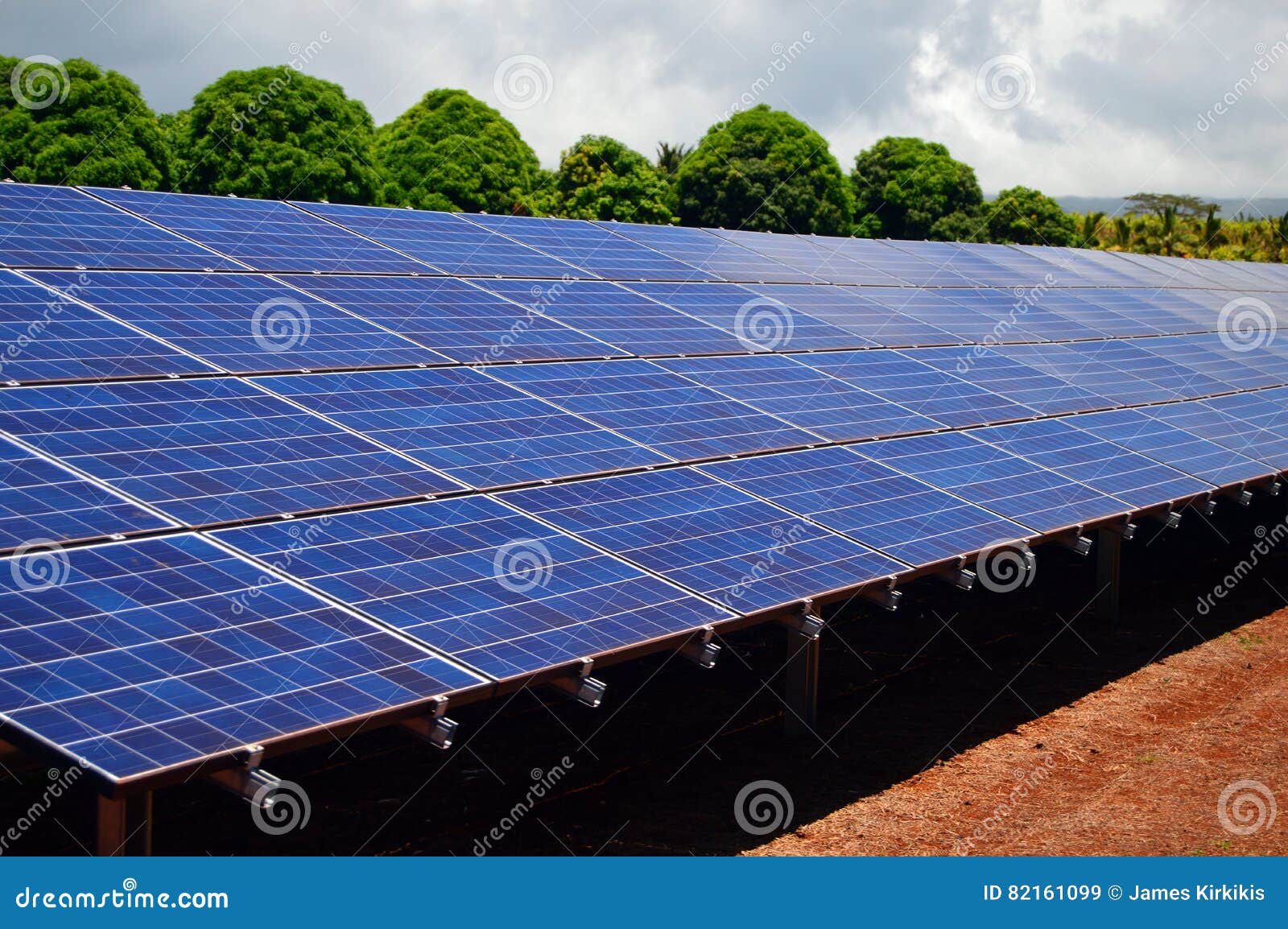 Solar Panels stock image. Image of dole, green, capture - 82161099