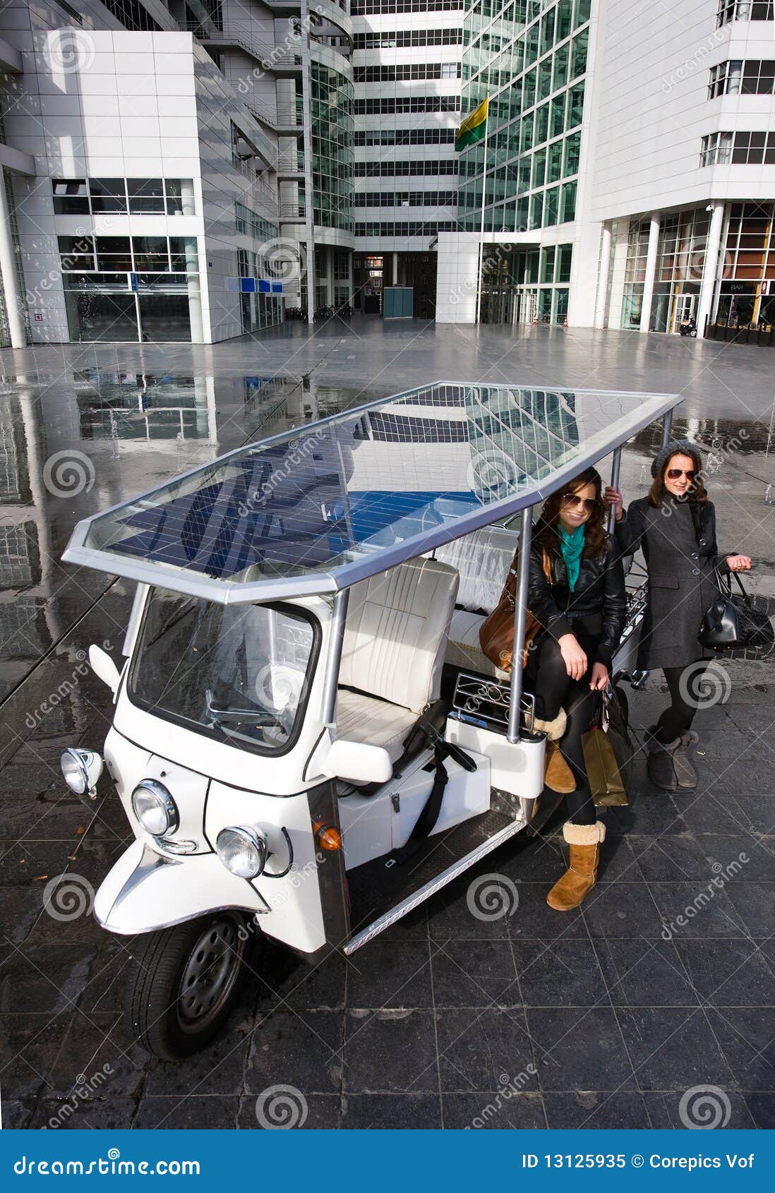 Solar powered tuc tuc stock image. Image of passengers - 13125935