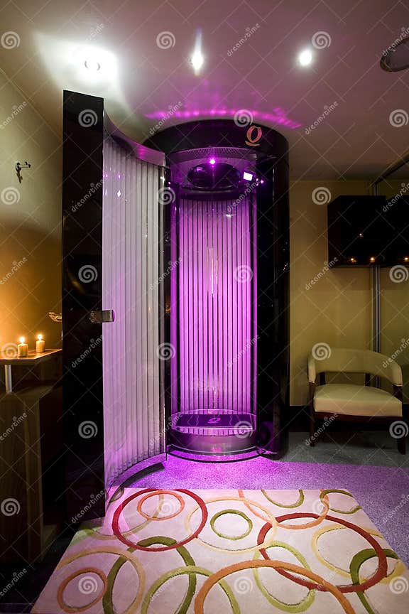 Solarium cabin stock photo. Image of lamp, sunburned - 11449762