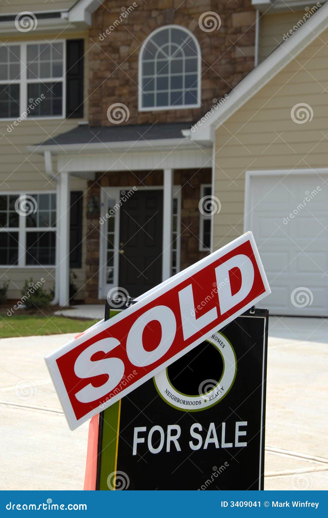 SOLD Sign in Front of New Home Stock Image - Image of mortgage ...