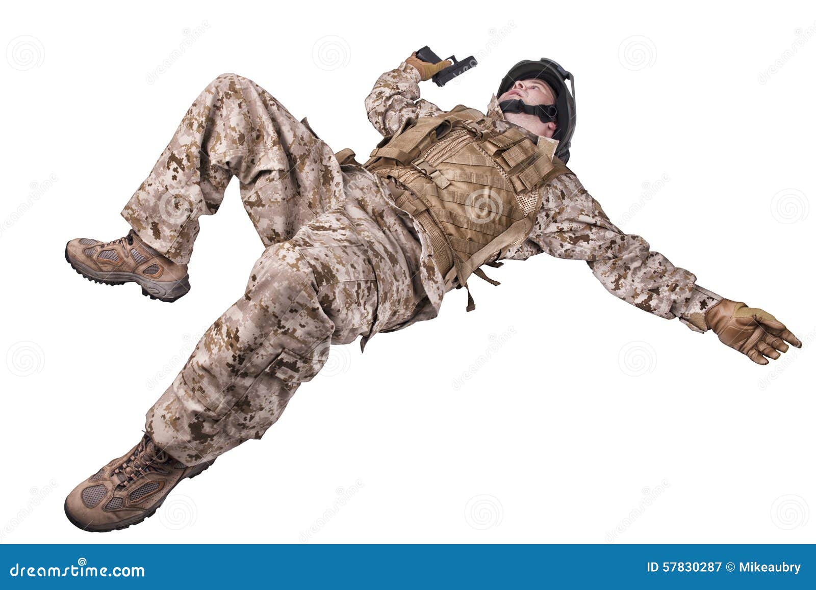 Soldado muerto de mentira imagen de archivo. Imagen de comando - 57830287